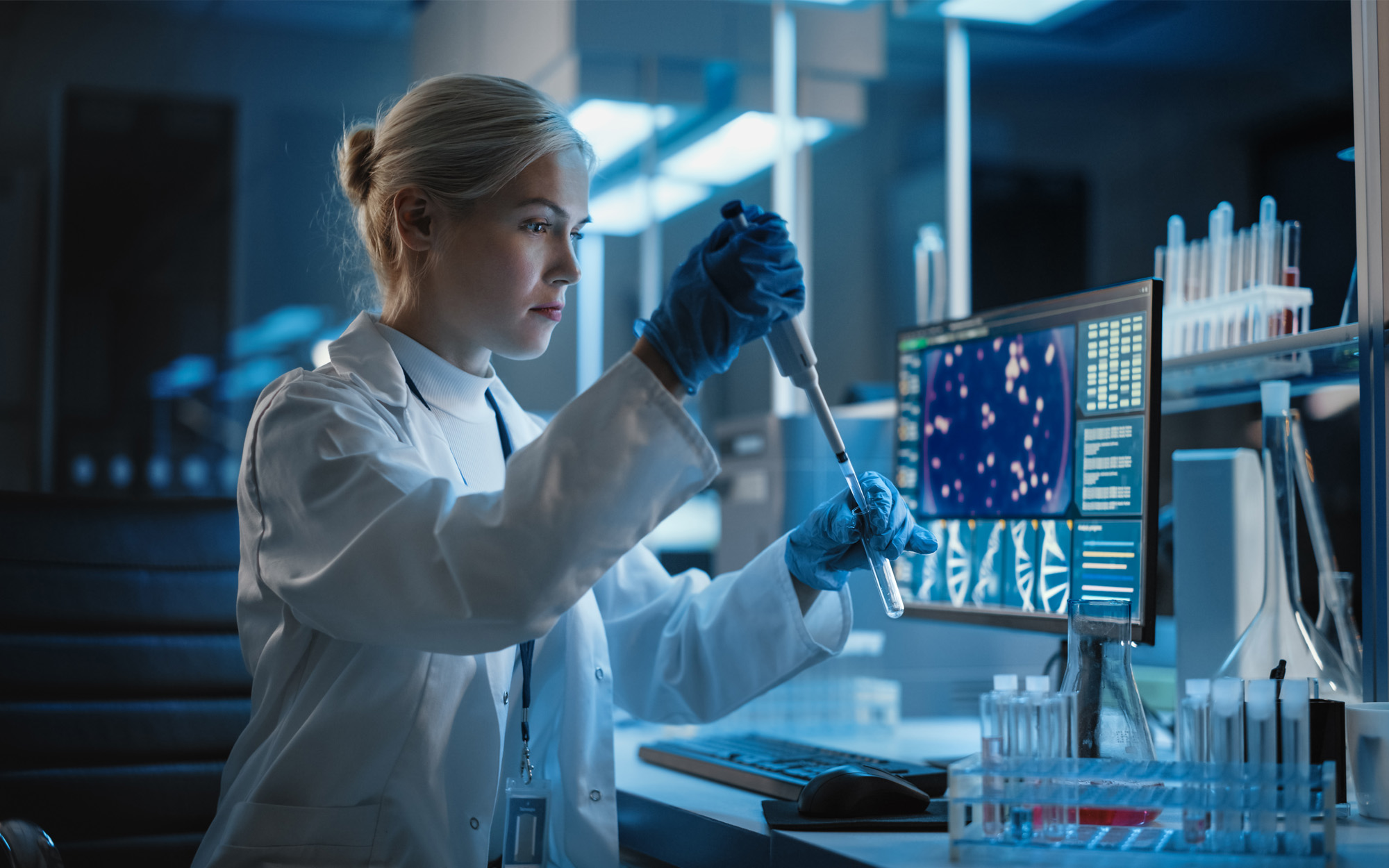 The Key Role of Bag Decanters in Surgical Fluid Transfer